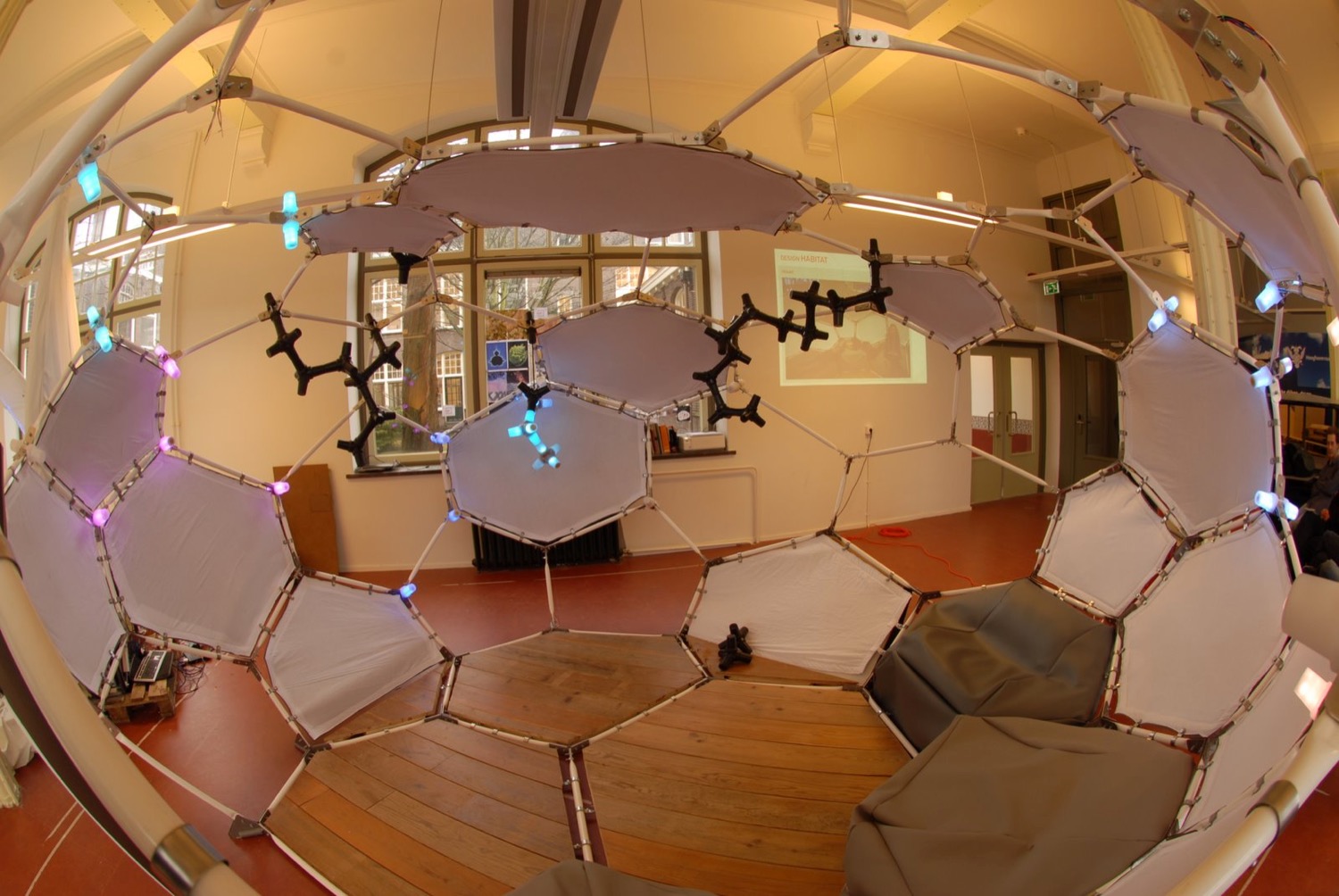 sCape | Interactive Environments